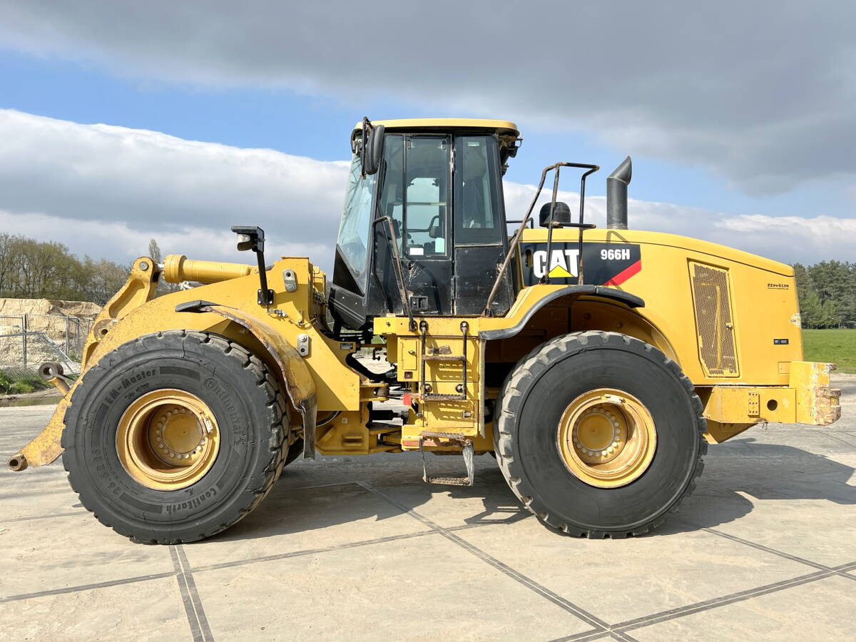 Caterpillar 966H Radlader | Boss Machinery